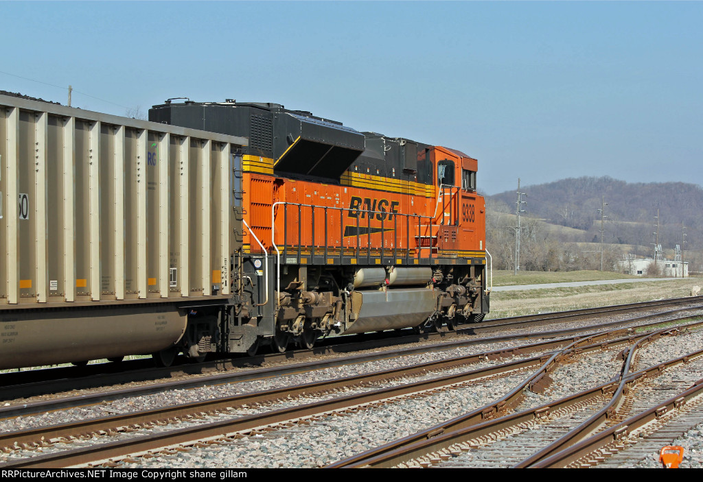 BNSF 9338